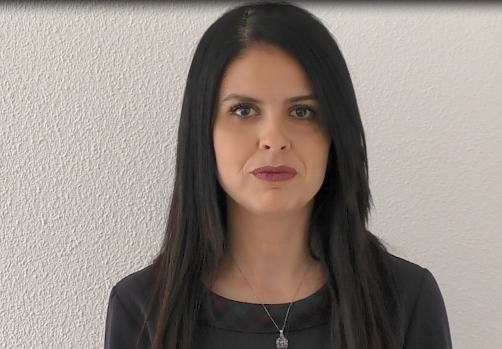 Karima M., personnel de l'université de Béjaïa en mobilité à l'UPVD ...